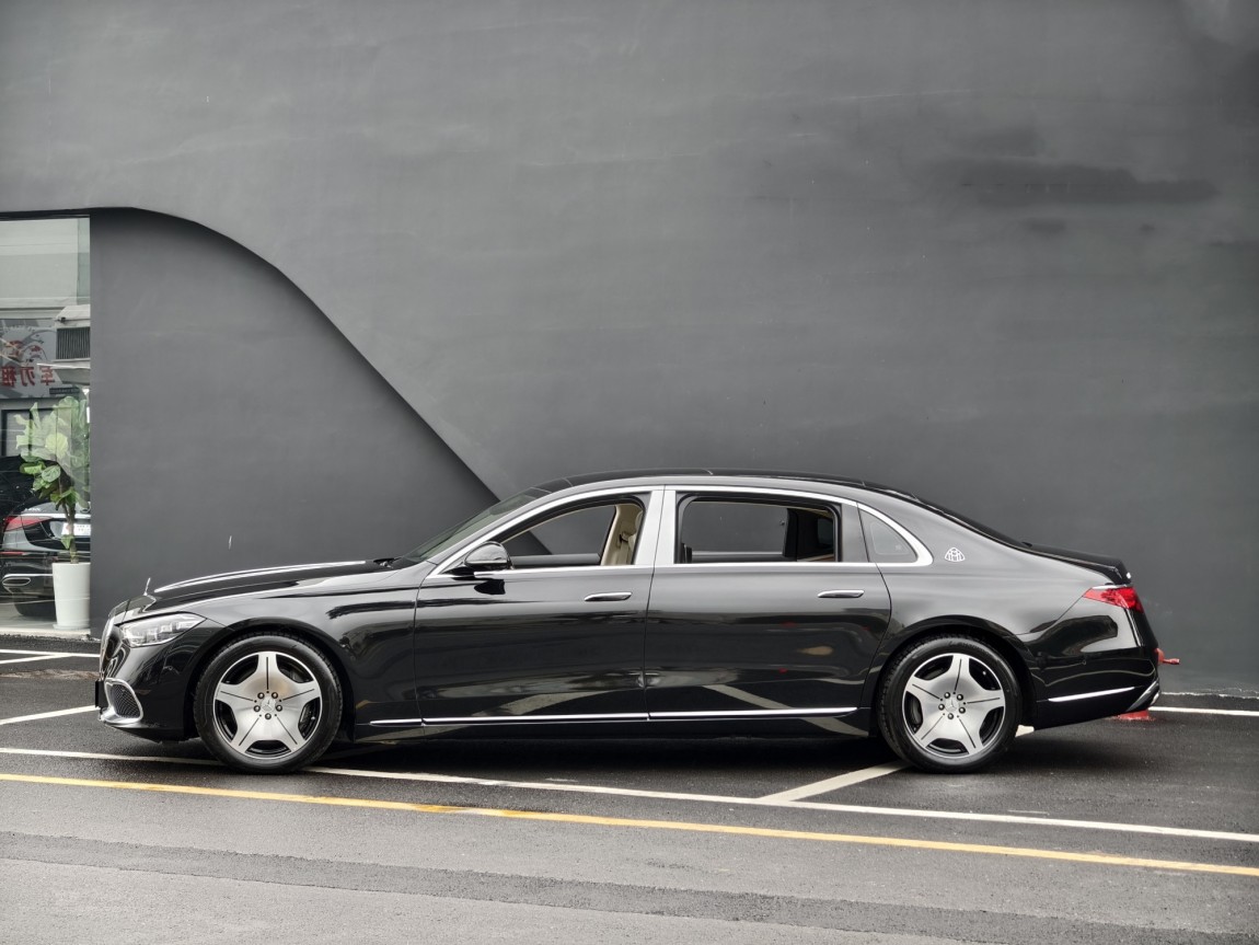 奔驰 迈巴赫 S480 4MATIC 黑外/米内 2022年03月上牌 8200公里-恩佐网